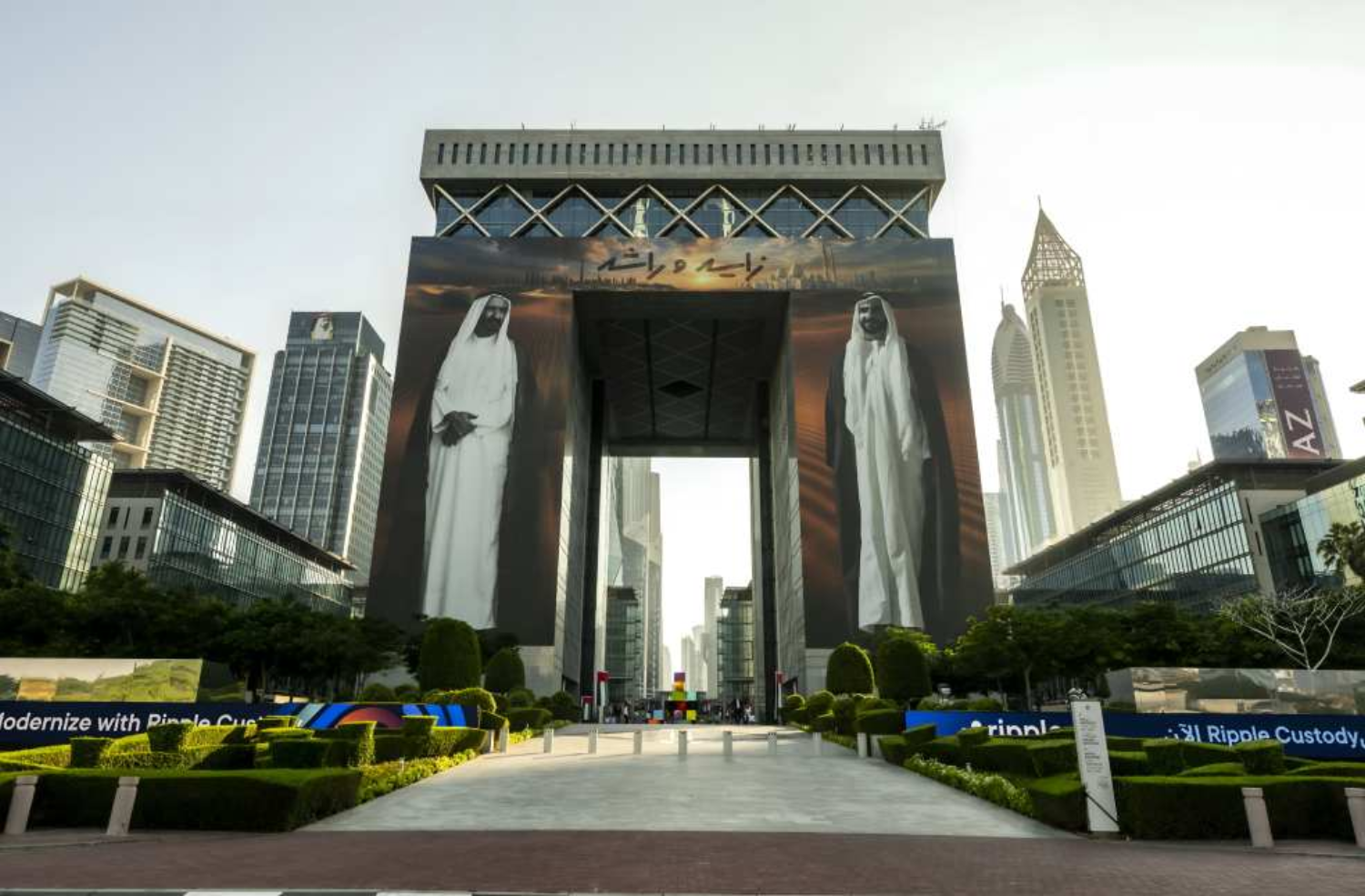 DIFC Gate Unveils 50-Meter Artwork Honoring UAE’s Founding Fathers ...