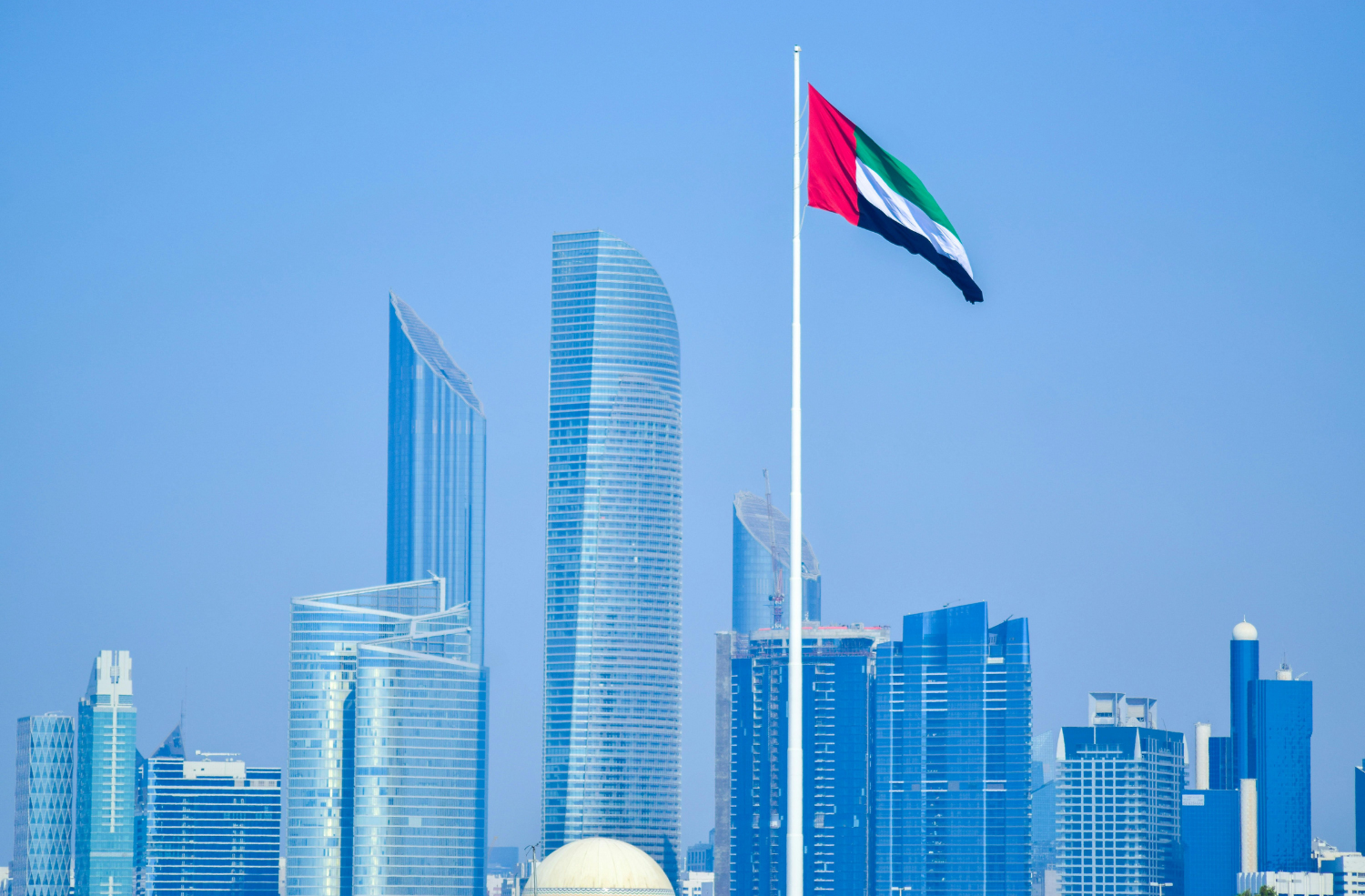 UAE Ranks as the Happiest Arab Country in 2025 - Social Kandura