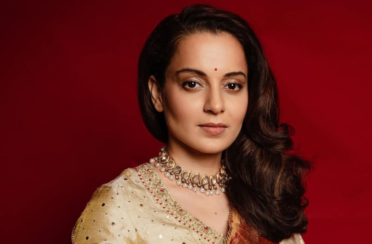 Kangana Ranaut Opens Up About Political Struggles; Is She Not Happy ...