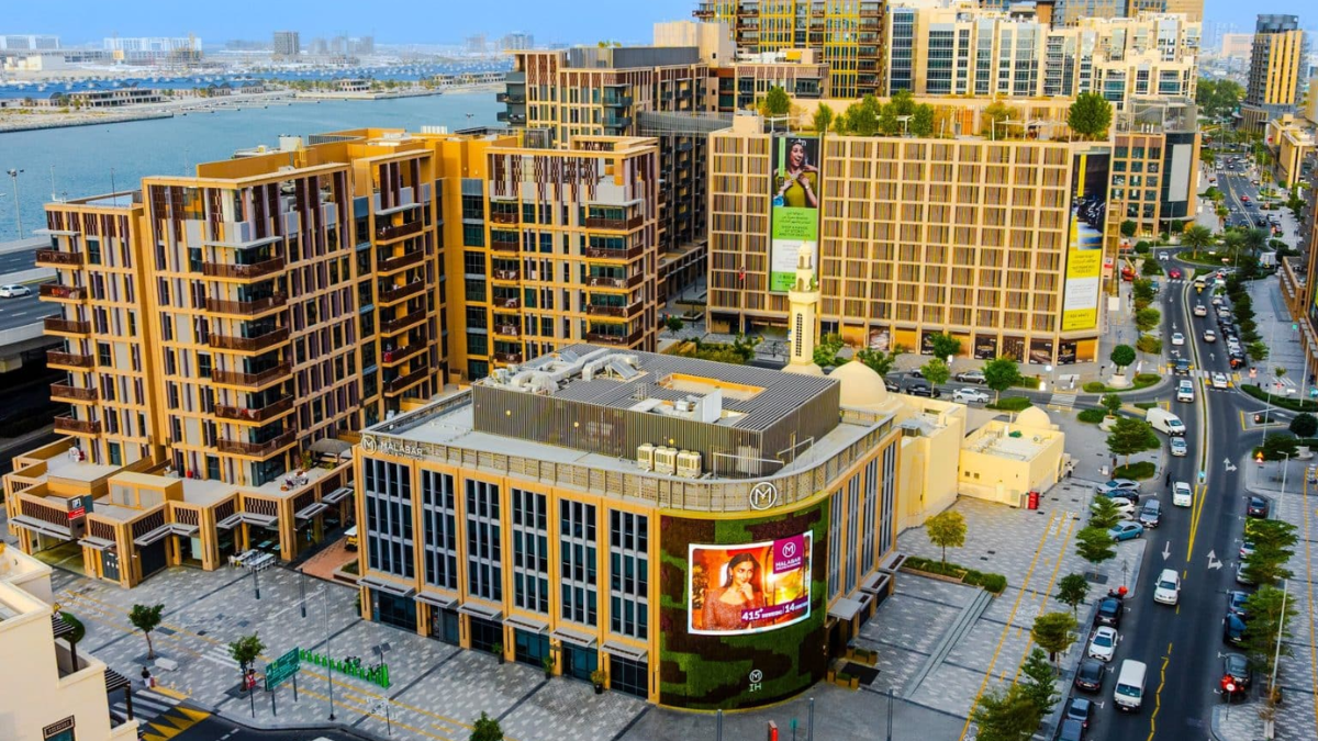 Dubai to Build the World’s First Gold Street in Deira - Social Kandura
